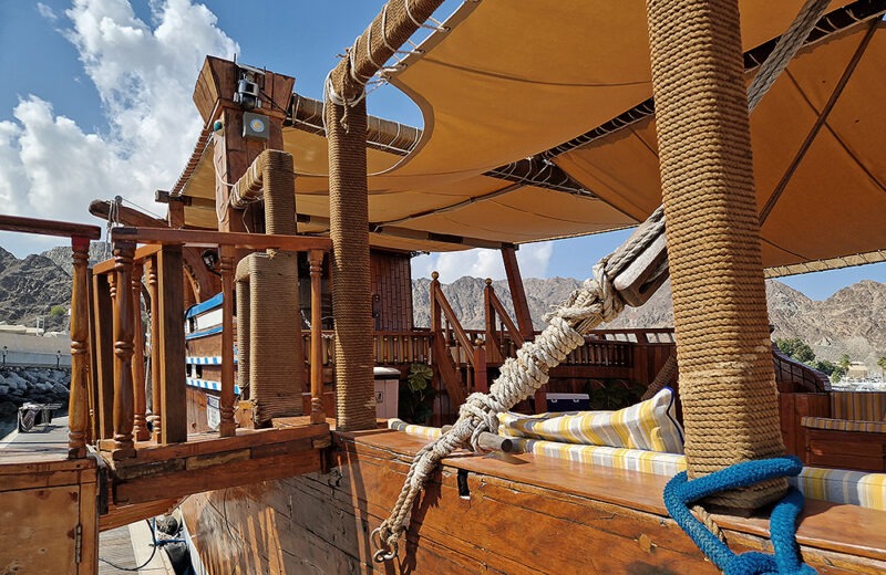 Dhau-Werft in Sur: Maritime Meisterwerke - Asien Lifestyle